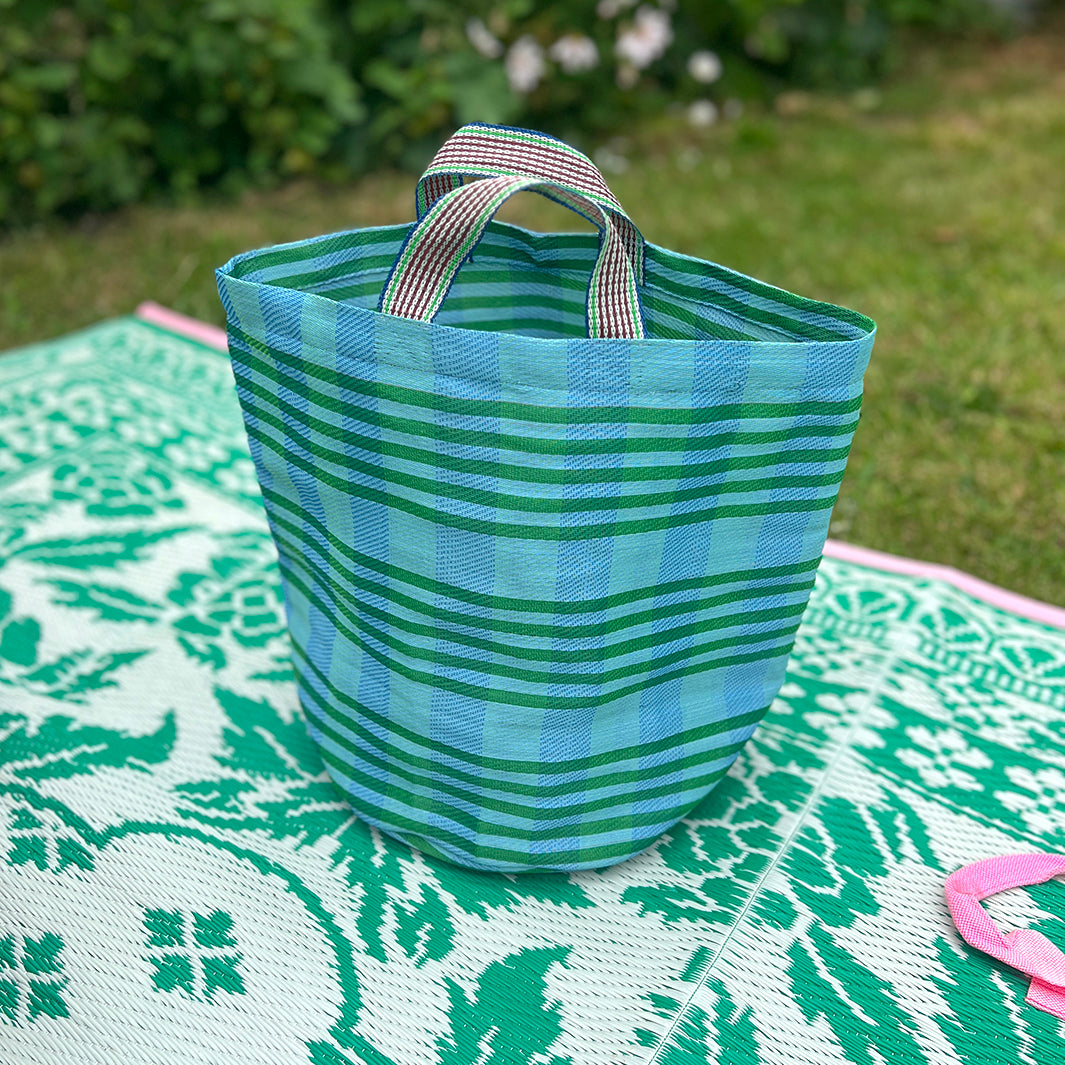 Recycled Woven Bucket Bag - Ocean | Sustainable – ReSpiin